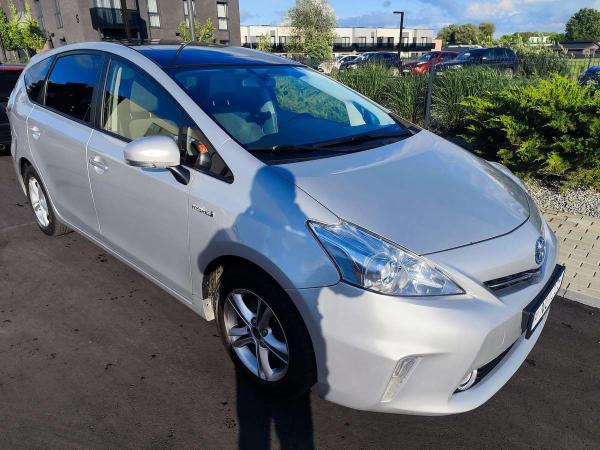 Pelēks Toyota Prius 2012 Kauņa, ar dzinēja tilpumu 1.80 L un nobraukumu 180 tūkst. km par 8650 €, foto 8 vietnē AUTOMOTO.COM.LV