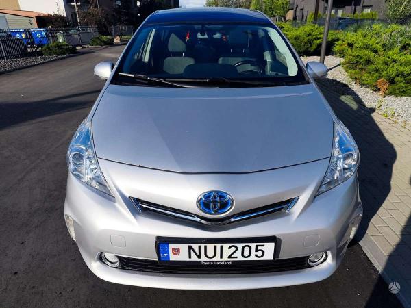 Pelēks Toyota Prius 2012 Kauņa, ar dzinēja tilpumu 1.80 L un nobraukumu 180 tūkst. km par 8650 €, foto 9 vietnē AUTOMOTO.COM.LV