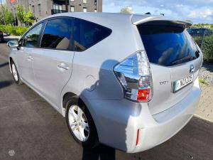 Pelēks Toyota Prius 2012 Kauņa, ar dzinēja tilpumu 1.80 L un nobraukumu 180 tūkst. km par 8650 €, foto 12 vietnē AUTOMOTO.COM.LV