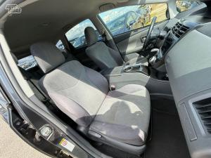 Grey Toyota Prius 2012 in Vilnius, with an engine capacity of 1.80 L and mileage of 248 thousand km for 12800 €, photo 17 on AUTOMOTO.COM.LV