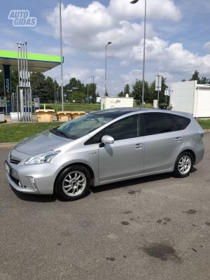Grey Toyota Prius 2012 in Alytus, with an engine capacity of 1.80 L and mileage of 331 thousand km for 8100 €, photo  on AUTOMOTO.COM.LV