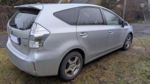 Pelēks Toyota Prius 2013 Viļņa, ar dzinēja tilpumu 0.00 L un nobraukumu 295 tūkst. km par 7200 €, foto 3 vietnē AUTOMOTO.COM.LV