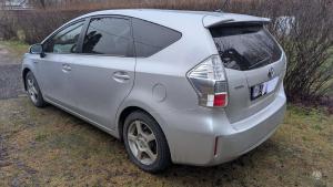Pelēks Toyota Prius 2013 Viļņa, ar dzinēja tilpumu 0.00 L un nobraukumu 295 tūkst. km par 7200 €, foto 5 vietnē AUTOMOTO.COM.LV