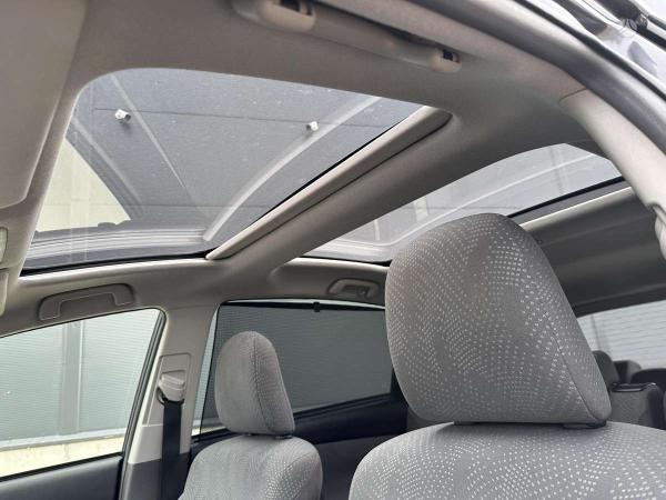 Grey Toyota Prius 2013 in Telschi, with an engine capacity of 1.80 L and mileage of 301 thousand km for 8000 €, photo 11 on AUTOMOTO.COM.LV