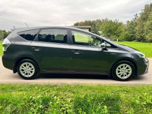 Pelēks Toyota Prius 2013 Marijampole, ar dzinēja tilpumu 1.80 L un nobraukumu 307 tūkst. km par 8500 €, foto 3 vietnē AUTOMOTO.COM.LV