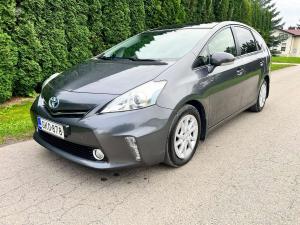 Pelēks Toyota Prius 2013 Marijampole, ar dzinēja tilpumu 1.80 L un nobraukumu 307 tūkst. km par 8500 €, foto 4 vietnē AUTOMOTO.COM.LV