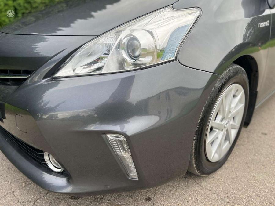 Pelēks Toyota Prius 2013 Marijampole, ar dzinēja tilpumu 1.80 L un nobraukumu 307 tūkst. km par 8500 €, foto 13 vietnē AUTOMOTO.COM.LV