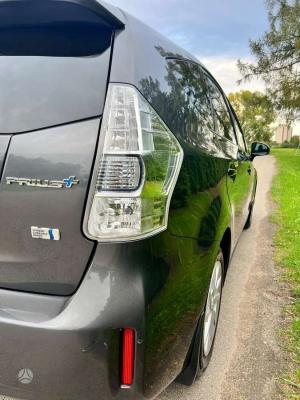Pelēks Toyota Prius 2013 Marijampole, ar dzinēja tilpumu 1.80 L un nobraukumu 307 tūkst. km par 8500 €, foto 17 vietnē AUTOMOTO.COM.LV