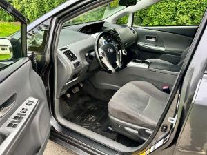 Pelēks Toyota Prius 2013 Marijampole, ar dzinēja tilpumu 1.80 L un nobraukumu 307 tūkst. km par 8500 €, foto 19 vietnē AUTOMOTO.COM.LV