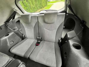 Pelēks Toyota Prius 2013 Marijampole, ar dzinēja tilpumu 1.80 L un nobraukumu 307 tūkst. km par 8500 €, foto 29 vietnē AUTOMOTO.COM.LV