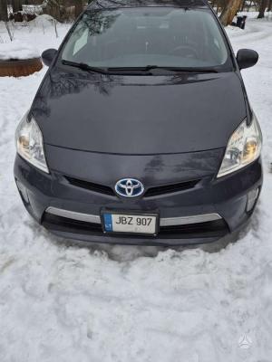 Pelēks Toyota Prius 2014 Kauņa, ar dzinēja tilpumu 1.80 L un nobraukumu 255 tūkst. km par 7000 €, foto 8 vietnē AUTOMOTO.COM.LV
