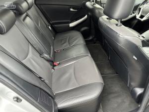 Grey Toyota Prius 2014 in Avizieniai, with an engine capacity of 1.80 L and mileage of 261 thousand km for 8750 €, photo 6 on AUTOMOTO.COM.LV