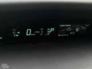 Grey Toyota Prius 2014 in Avizieniai, with an engine capacity of 1.80 L and mileage of 261 thousand km for 8750 €, photo 8 on AUTOMOTO.COM.LV