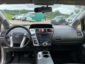 Grey Toyota Prius 2014 in Vilnius, with an engine capacity of 1.80 L and mileage of 444 thousand km for 7300 €, photo 19 on AUTOMOTO.COM.LV