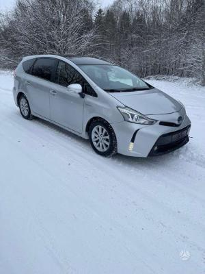 Grey Toyota Prius 2021 in Klaipeda, with an engine capacity of 1.80 L and mileage of 240 thousand km for 15000 €, photo  on AUTOMOTO.COM.LV