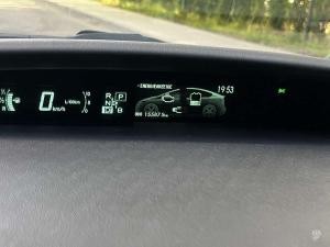 Grey Toyota Prius 2012 in Vilnius, with an engine capacity of 1.80 L and mileage of 156 thousand km for 8500 €, photo 21 on AUTOMOTO.COM.LV