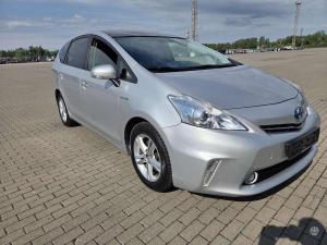 Pelēks Toyota Prius 2012 Marijampole, ar dzinēja tilpumu 1.80 L un nobraukumu 188 tūkst. km par 7899 €, foto  vietnē AUTOMOTO.COM.LV
