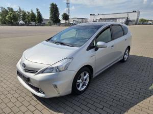 Pelēks Toyota Prius 2012 Marijampole, ar dzinēja tilpumu 1.80 L un nobraukumu 188 tūkst. km par 7899 €, foto 4 vietnē AUTOMOTO.COM.LV