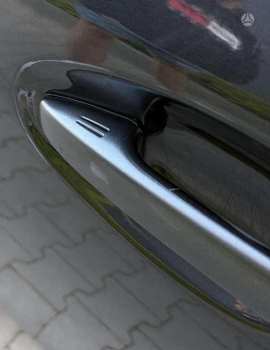 Pelēks Toyota Prius 2012 Viļņa, ar dzinēja tilpumu 1.80 L un nobraukumu 450 tūkst. km par 6750 €, foto 8 vietnē AUTOMOTO.COM.LV
