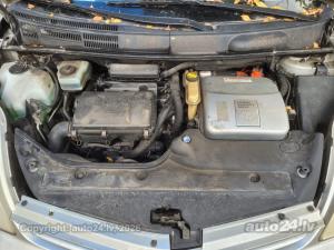 Toyota Prius 2004 Rīga, ar dzinēja tilpumu 0.00 L un nobraukumu 300 tūkst. km par 2000 €, foto 10 vietnē AUTOMOTO.COM.LV