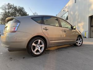 Toyota Prius 2005 Viļņa, ar dzinēja tilpumu 1.50 L un nobraukumu 215 tūkst. km par 3100 €, foto 2 vietnē AUTOMOTO.COM.LV