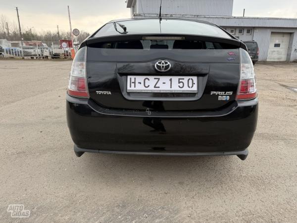 Toyota Prius 2005 Kauņa, ar dzinēja tilpumu 1.50 L un nobraukumu 283 tūkst. km par 2750 €, foto 6 vietnē AUTOMOTO.COM.LV