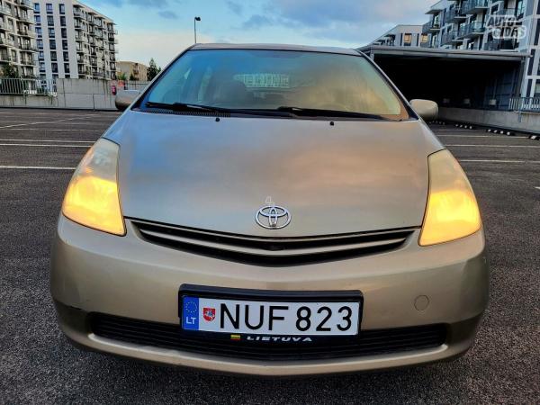 Toyota Prius 2005 Viļņa, ar dzinēja tilpumu 1.50 L un nobraukumu 325 tūkst. km par 2650 €, foto 8 vietnē AUTOMOTO.COM.LV