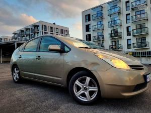 Toyota Prius 2005 Viļņa, ar dzinēja tilpumu 1.50 L un nobraukumu 325 tūkst. km par 2650 €, foto 11 vietnē AUTOMOTO.COM.LV