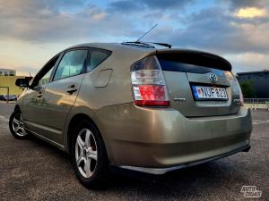 Тойота Приус 2005 в Вильнюс, объемом двигателя 1.50 л и пробегом 325 тыс. км за 2650 €, фото 3 на AUTOMOTO.COM.LV
