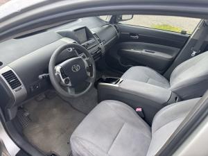 Toyota Prius 2005 in Vilnius, with an engine capacity of 1.50 L and mileage of 190 thousand km for 2450 €, photo 14 on AUTOMOTO.COM.LV