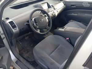 Toyota Prius 2005 Kauņa, ar dzinēja tilpumu 1.50 L un nobraukumu 422 tūkst. km par 950 €, foto 9 vietnē AUTOMOTO.COM.LV