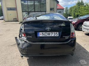 Тойота Приус 2006 в Вильнюс, объемом двигателя 1.50 л и пробегом 309 тыс. км за 1999 €, фото 3 на AUTOMOTO.COM.LV