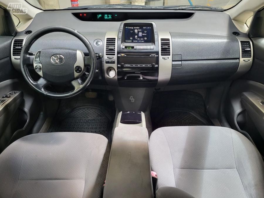 Toyota Prius 2006 Viļņa, ar dzinēja tilpumu 1.50 L un nobraukumu 345 tūkst. km par 2950 €, foto 10 vietnē AUTOMOTO.COM.LV