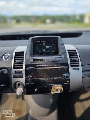 Toyota Prius 2006 Viļņa, ar dzinēja tilpumu 1.50 L un nobraukumu 233 tūkst. km par 2950 €, foto 11 vietnē AUTOMOTO.COM.LV