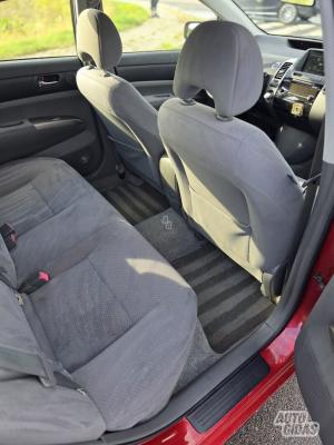 Toyota Prius 2006 Viļņa, ar dzinēja tilpumu 1.50 L un nobraukumu 233 tūkst. km par 2950 €, foto 13 vietnē AUTOMOTO.COM.LV