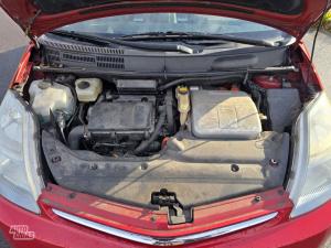 Toyota Prius 2006 Viļņa, ar dzinēja tilpumu 1.50 L un nobraukumu 233 tūkst. km par 2950 €, foto 15 vietnē AUTOMOTO.COM.LV