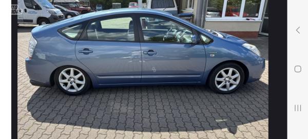 Toyota Prius 2006 Viļņa, ar dzinēja tilpumu 1.50 L un nobraukumu 287 tūkst. km par 3999 €, foto 5 vietnē AUTOMOTO.COM.LV