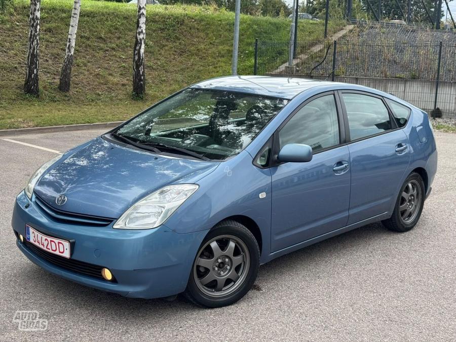 Toyota Prius 2006 Kauņa, ar dzinēja tilpumu 1.50 L un nobraukumu 0 tūkst. km par 2200 €, foto 1 vietnē AUTOMOTO.COM.LV