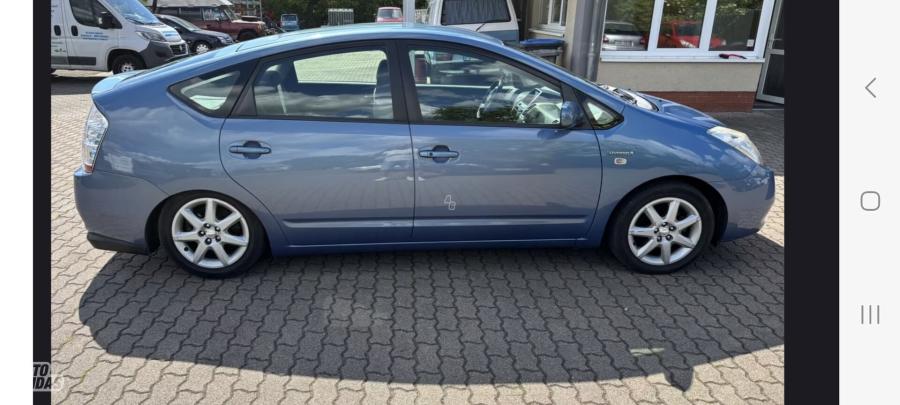 Toyota Prius 2006 Viļņa, ar dzinēja tilpumu 1.50 L un nobraukumu 287 tūkst. km par 3599 €, foto 6 vietnē AUTOMOTO.COM.LV
