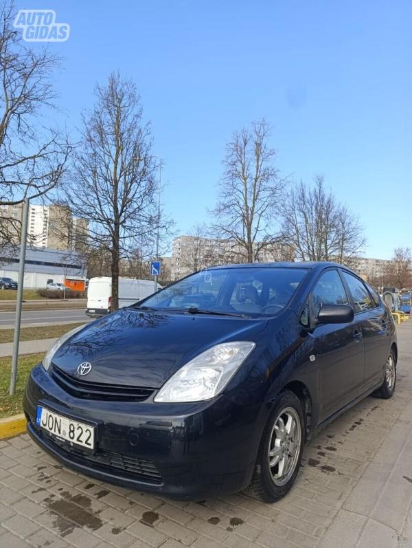 Toyota Prius 2007 Viļņa, ar dzinēja tilpumu 1.50 L un nobraukumu 574 tūkst. km par 3900 €, foto 2 vietnē AUTOMOTO.COM.LV