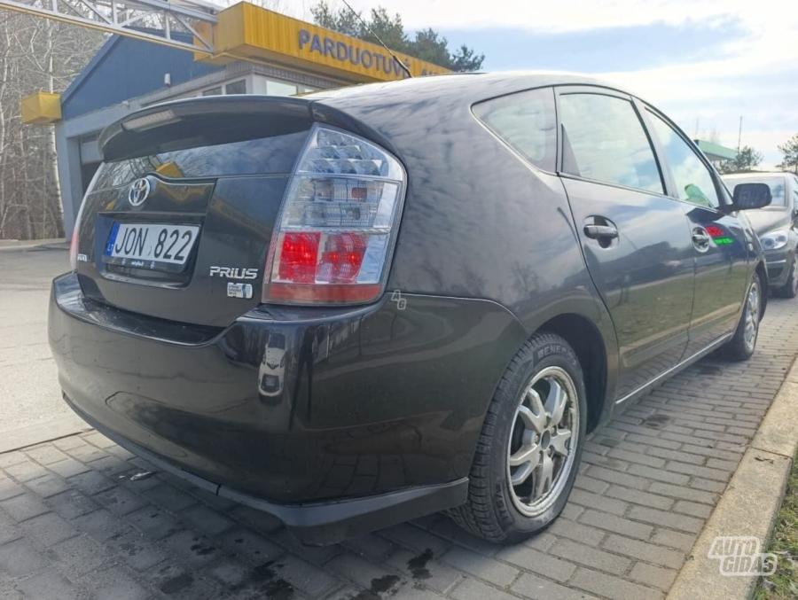 Toyota Prius 2007 Viļņa, ar dzinēja tilpumu 1.50 L un nobraukumu 574 tūkst. km par 3900 €, foto 9 vietnē AUTOMOTO.COM.LV