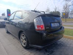 Toyota Prius 2007 Viļņa, ar dzinēja tilpumu 1.50 L un nobraukumu 574 tūkst. km par 3900 €, foto 10 vietnē AUTOMOTO.COM.LV