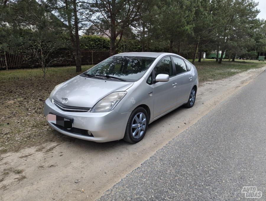 Toyota Prius 2007 Viļņa, ar dzinēja tilpumu 1.50 L un nobraukumu 351 tūkst. km par 3900 €, foto 9 vietnē AUTOMOTO.COM.LV