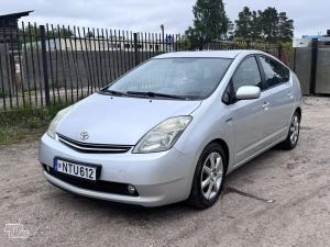 Toyota Prius 2007 in Vilnius, with an engine capacity of 1.50 L and mileage of 228 thousand km for 4650 €, photo 10 on AUTOMOTO.COM.LV