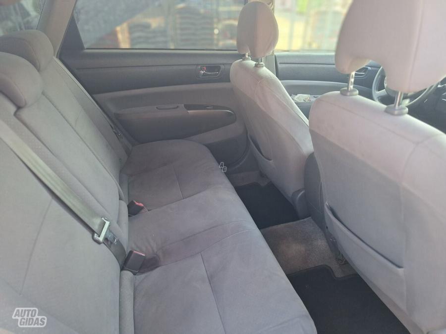 Toyota Prius 2007 in Klaipeda, with an engine capacity of 1.50 L and mileage of 700 thousand km for 1999 €, photo 11 on AUTOMOTO.COM.LV