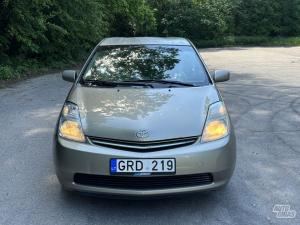 Toyota Prius 2007 Kauņa, ar dzinēja tilpumu 1.50 L un nobraukumu 330 tūkst. km par 2250 €, foto 3 vietnē AUTOMOTO.COM.LV