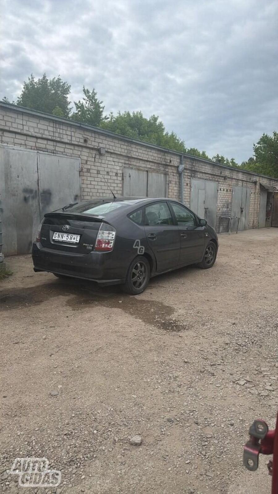 Тойота Приус 2007 в Каунас, объемом двигателя 1.50 л и пробегом 200 тыс. км за 2600 €, фото 6 на AUTOMOTO.COM.LV