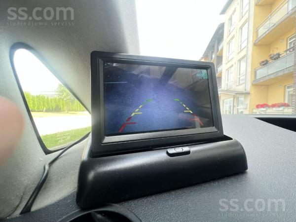Toyota Prius 2007 Rīga, ar dzinēja tilpumu 1.50 L un nobraukumu 420 tūkst. km par 3100 €, foto 9 vietnē AUTOMOTO.COM.LV