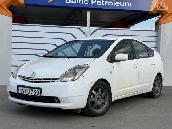 Toyota Prius 2008 Viļņa, ar dzinēja tilpumu 1.50 L un nobraukumu 520 tūkst. km par 2550 €, foto 2 vietnē AUTOMOTO.COM.LV