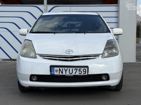 Toyota Prius 2008 Viļņa, ar dzinēja tilpumu 1.50 L un nobraukumu 520 tūkst. km par 2550 €, foto 7 vietnē AUTOMOTO.COM.LV